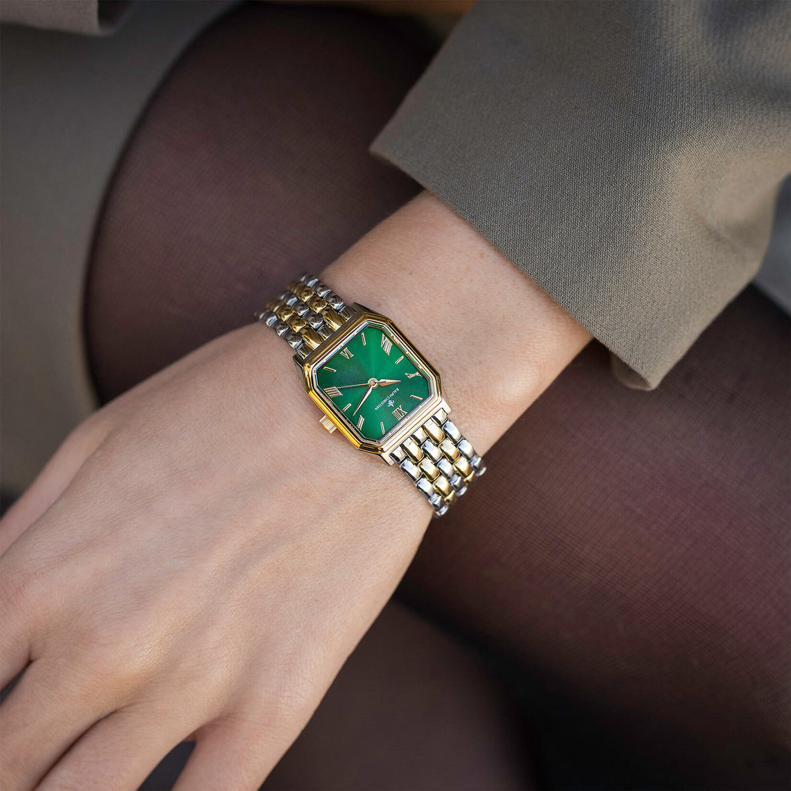 The Valencia | Ladies | Golden Ivy | Ralph Christian Watches